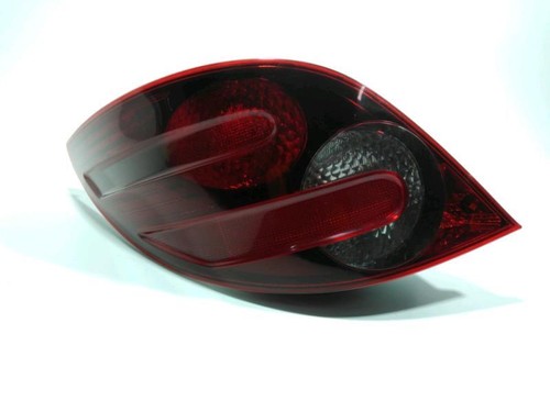 Feu arriere gauche MERCEDES CLASSE R W251 PHASE 1 2518201764/R:85108065 ...