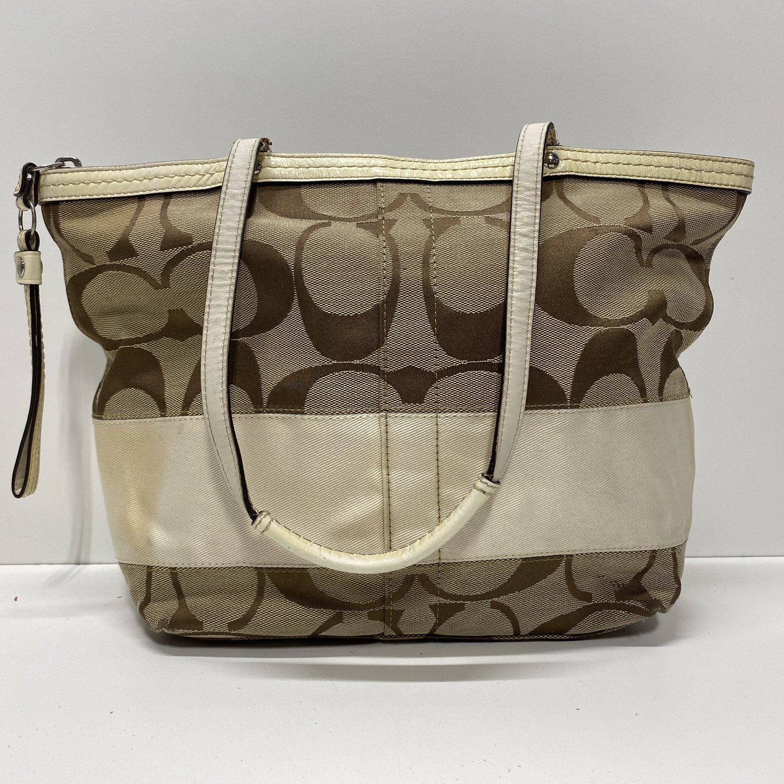 Coach Beige Signature Canvas Tote Bag - Gem