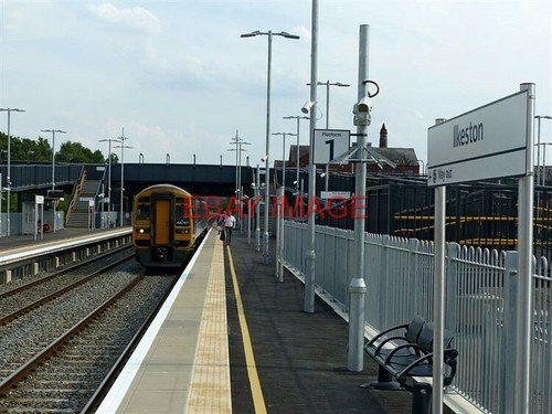 PHOTO CLASS 158 UNIT 158787 TRAIN AT ILKESTON RAILWAY STATION NORTHERN ...
