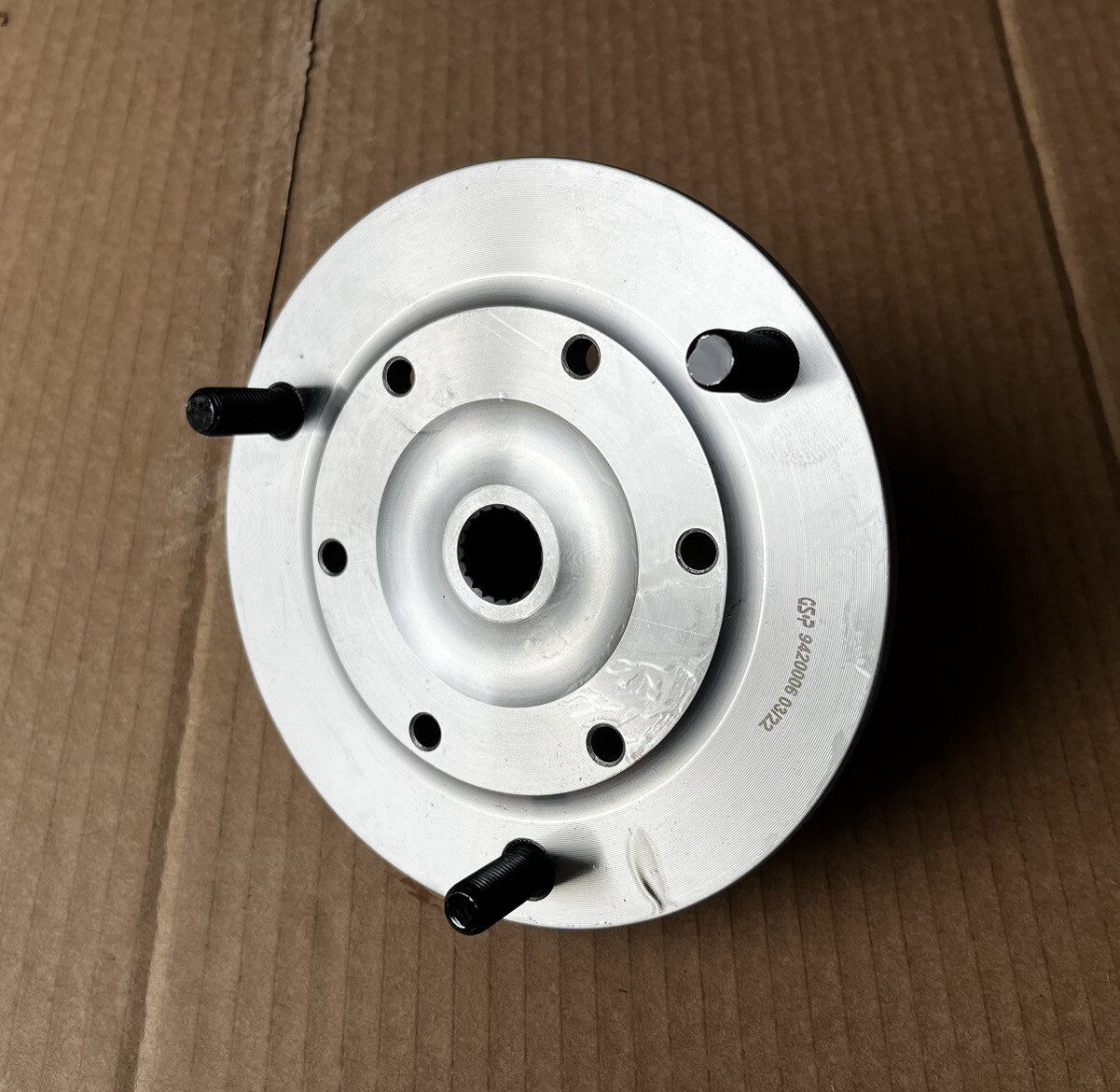 RENAULT 12 15 17 TL TS GORDINI 4 5 8 10 FRONT WHEEL HUB 3 STUD x 1 ...