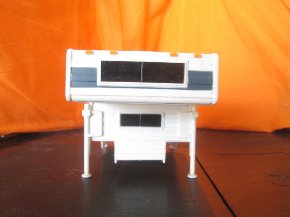 Motor Max Plastic Camper for 1:24 Vehicles No Box | eBay