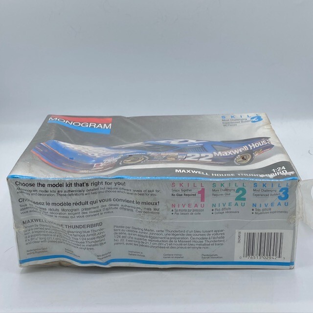Monogram Maxwell House Thunderbird 22 Sterling Martin NASCAR 2942 Model ...