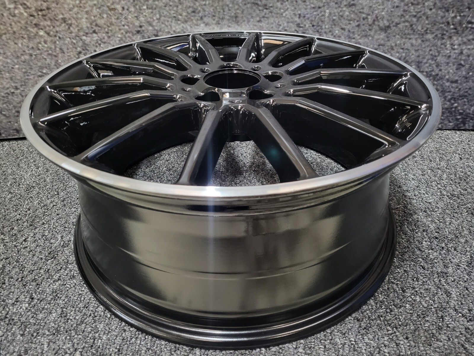 1764010200 AMG MERCEDES 176 A-class 14 Spoke Alloy Wheel 7.5 X 18" Et52 ...