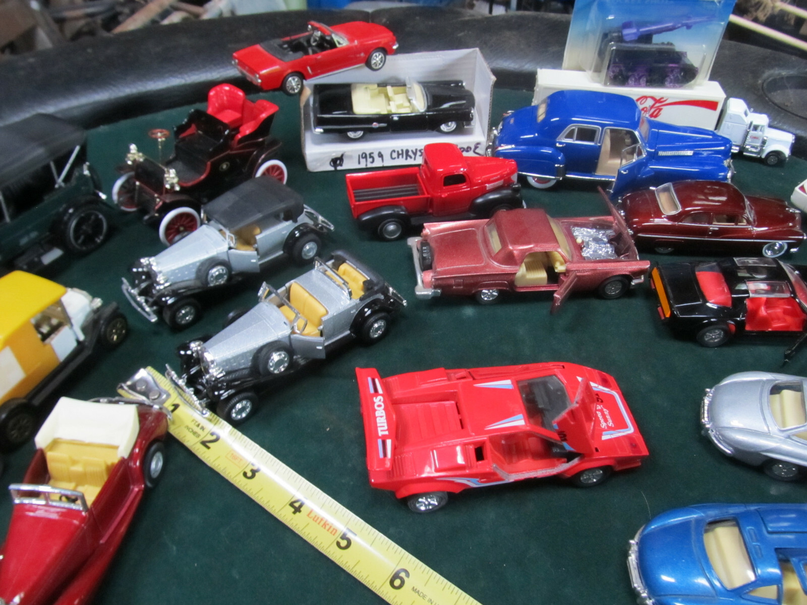 Variety lot of 28 Vintage Scale Model Cars Die Cast ertl, motor max ...