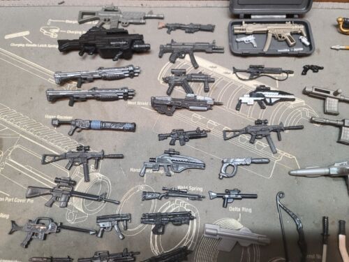 Lot Of 95 Vintage Action Figure Star Wars GI Guns Missiles Weapons 80s ...