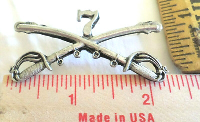 7th Calvary pin crossed swords vintage collectible old US Military ...