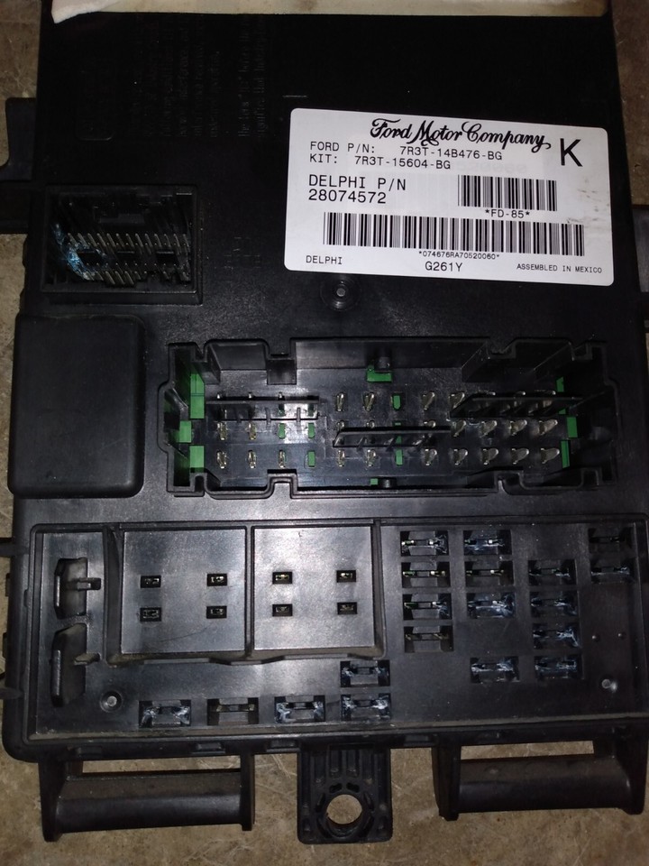 2007-2008 Ford Mustang Fuse Box Power BCM BCU Body Control Module 7R3T ...