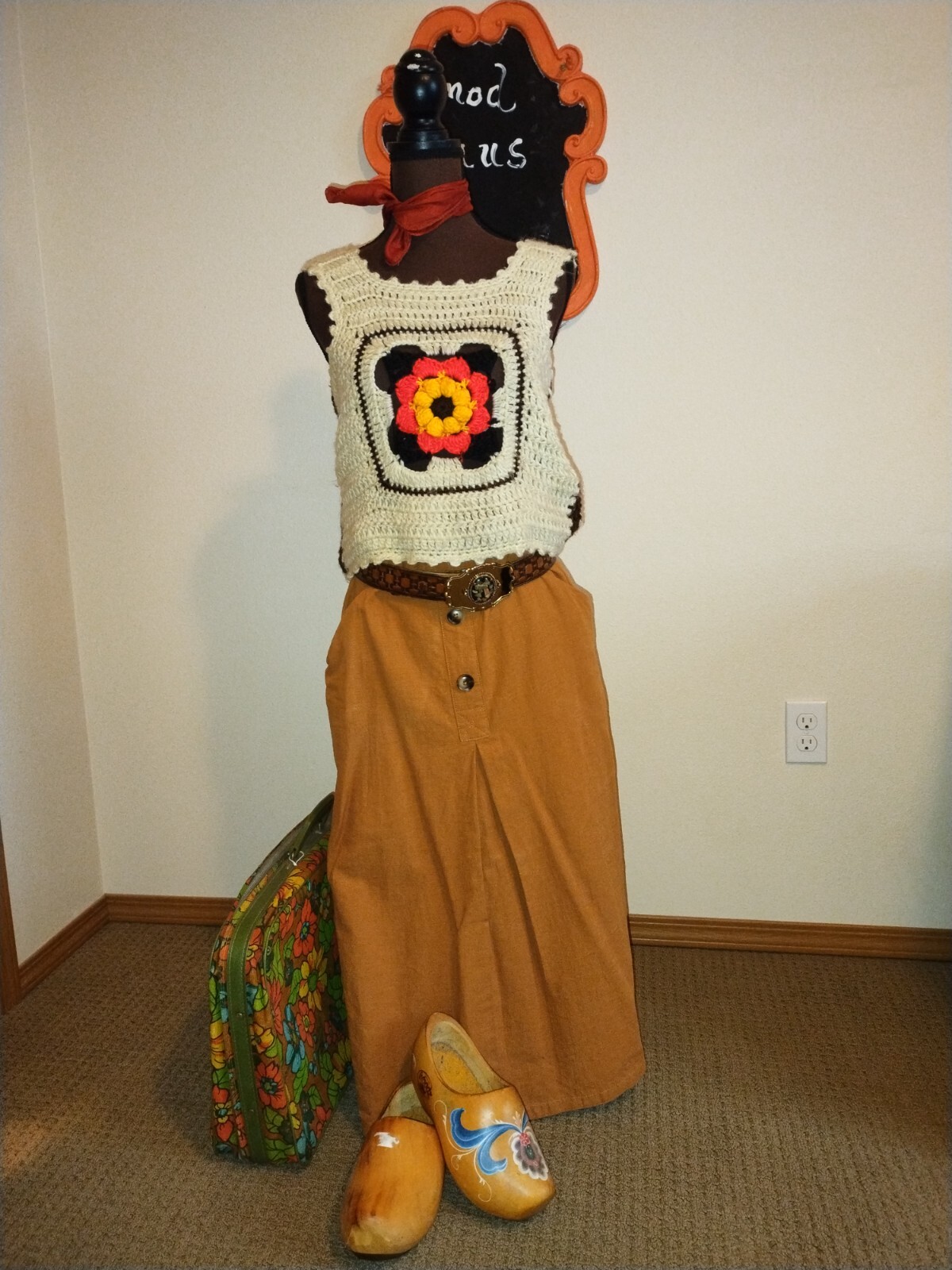 vintage 70's granny square crochet vest and aline ski… - Gem