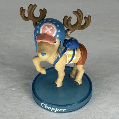 2011 One Piece 2" Chopper Reindeer Form Mini Figure Blue Base Bandai #2 ...