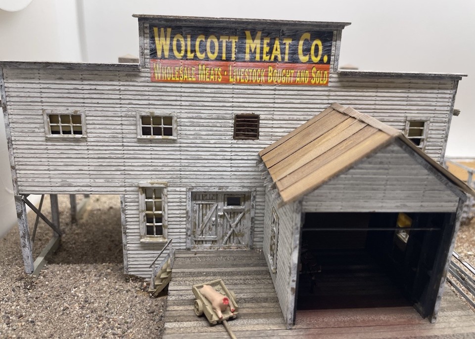 Fine Scale Miniatures HO BUTCHER’S WAY Kit #11 - Slaughter House ONLY ...