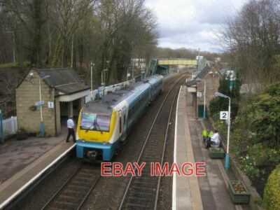 PHOTO CHIRK RAILWAY STATION CHIRK RAILWAY STATION WITH A NORTHBOUND ...