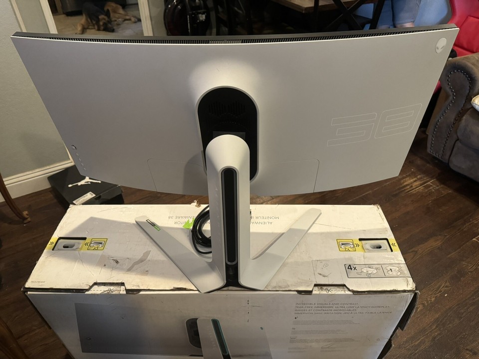 Alienware AW3821DW 38" QHD+ IPS LED Curved Gaming Monitor (w/ Original ...