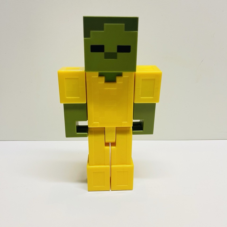 Minecraft Large 8.5" Pixel Action Figure Lot + Creeper Night Light | eBay