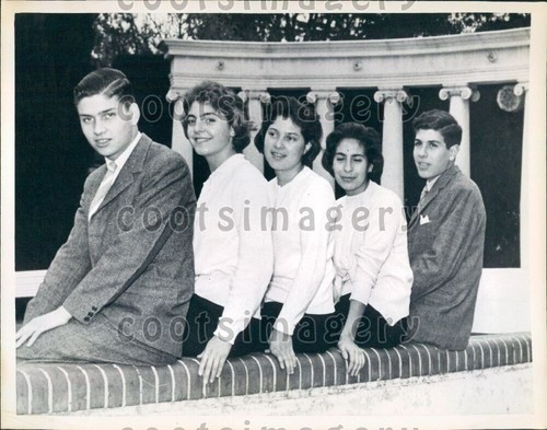 1958 Diligenti Quintuplets of Argentina as Teens Press Photo | eBay
