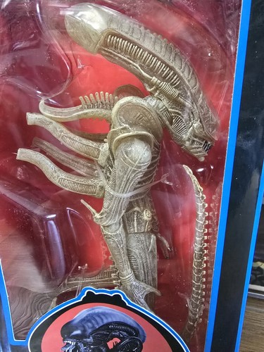 NECA ALIEN XENOMORPH Translucent Prototype Suit Action Figure 40th ...