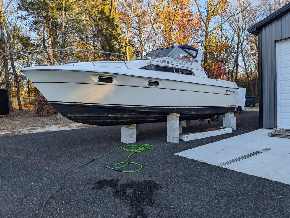 1985 30 Foot Cruisers Sea Devil | eBay