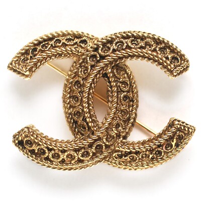 CHANEL CC Logo Vintage Brooch Gold Tone France 1108 Pin Brooch | eBay