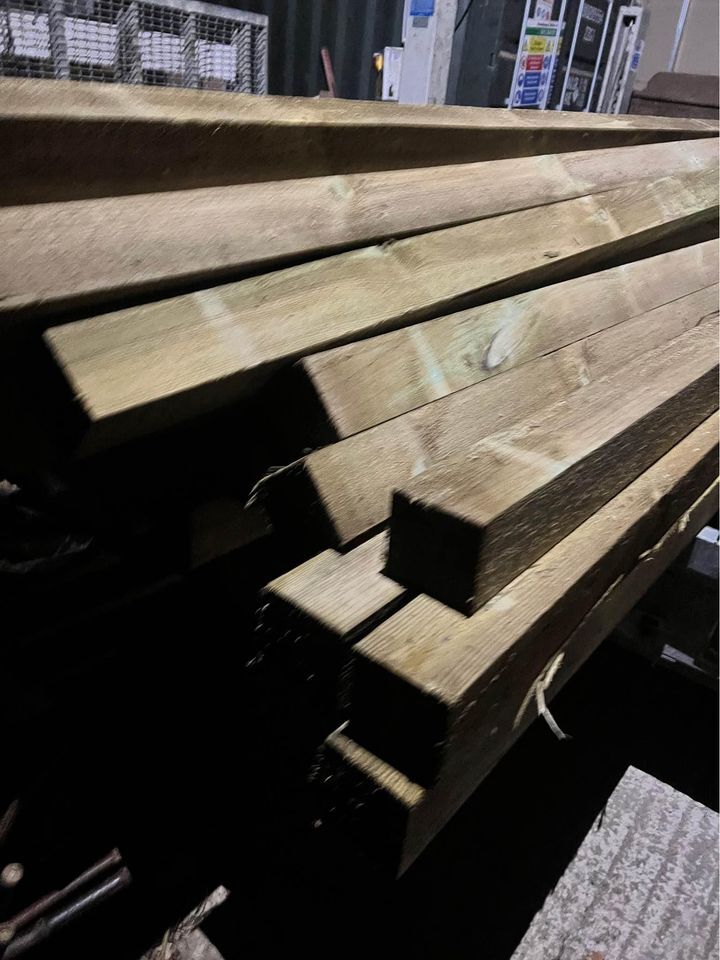 Wooden Fence Posts Treated Wooden Fencing Timber Gate Post 3x3 4x4 3m 2 ...