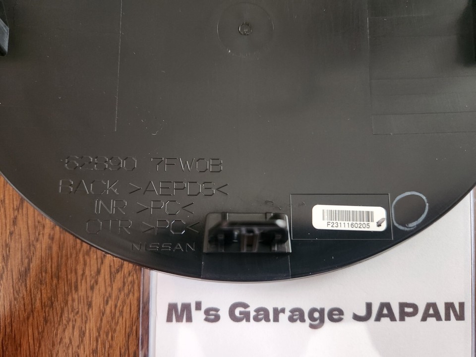Nissan Genuine New design CI Front Grille Radar Emblem 62890-7FW0B ...