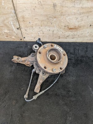 DACIA DUSTER HS O/S DRIVER SIDE RIGHT FRONT WHEEL HUB | eBay