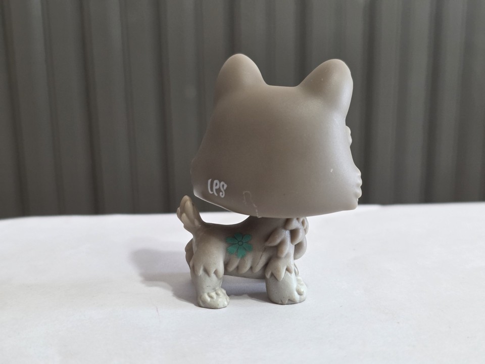 Littlest Pet Shop Gen 7 Series 2 Westie Dog #81 Grey White Frost Aqua ...