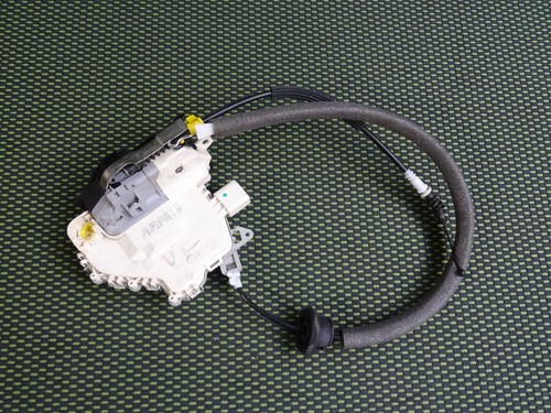 Audi A6 A7 A8 4H A4 8K A5 8T TT 8J Q5 8R Türschloss vorne links 8J1837015C | eBay.de