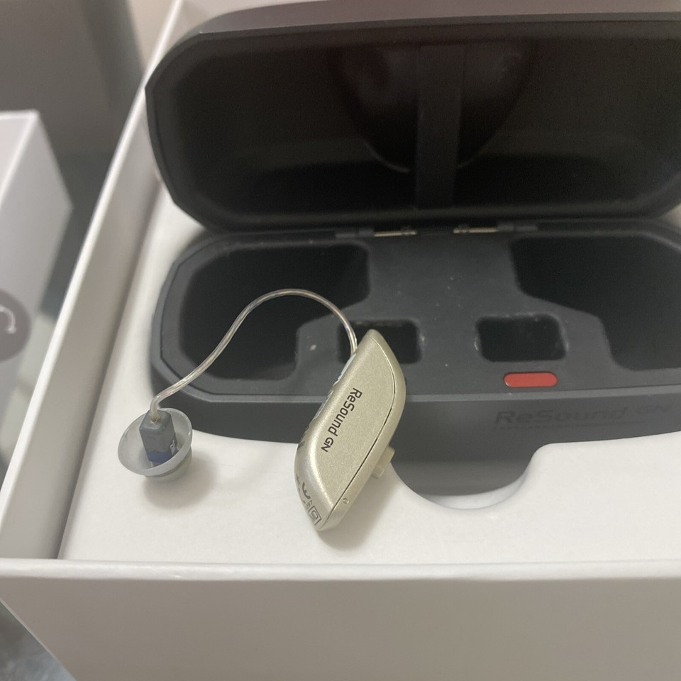 ReSound GN OMNIA 7 RU761-DRWC Rechargeable Hearing Aids Left With Case ...