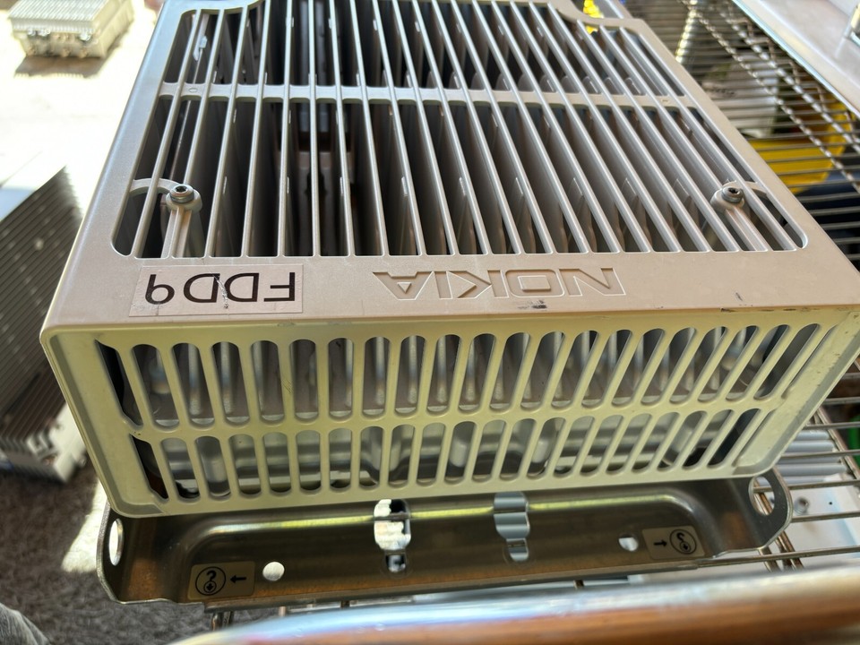 Nokia 474216A AHFIB AirScale Dual RRH 4T4R B25/66 320W 2x4x40W Remote ...