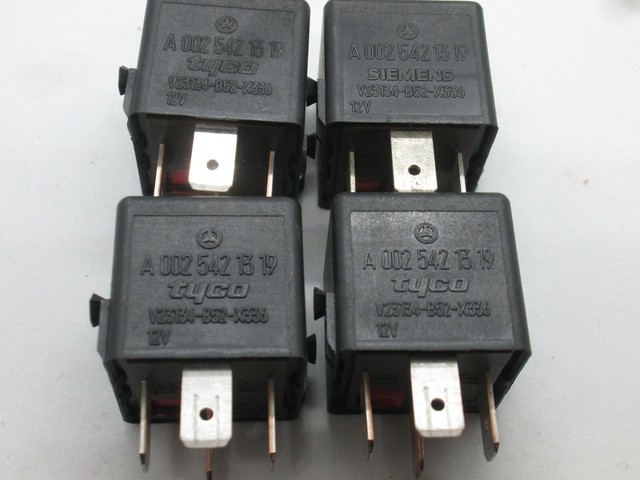OEM TYCO 4 Pin Relay V23134-b52-x336 / a 002 542 13 19 MERCEDES M S C E ...