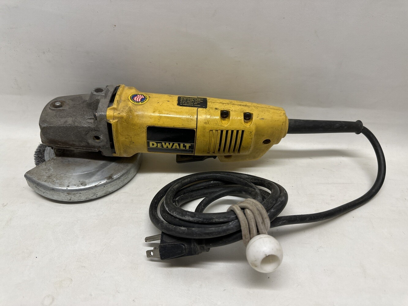 DEWALT DW402 4-1/2" ANGLE GRINDER | eBay