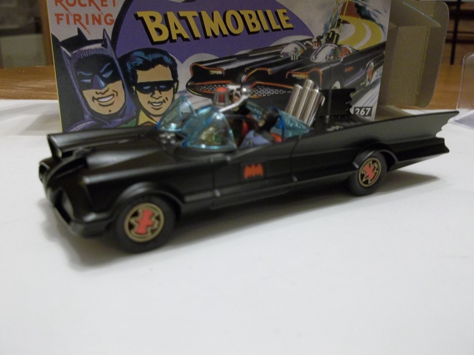 Corgi Model Club 267 - 1966 Batmobile - Matt Black - Reproduction ...