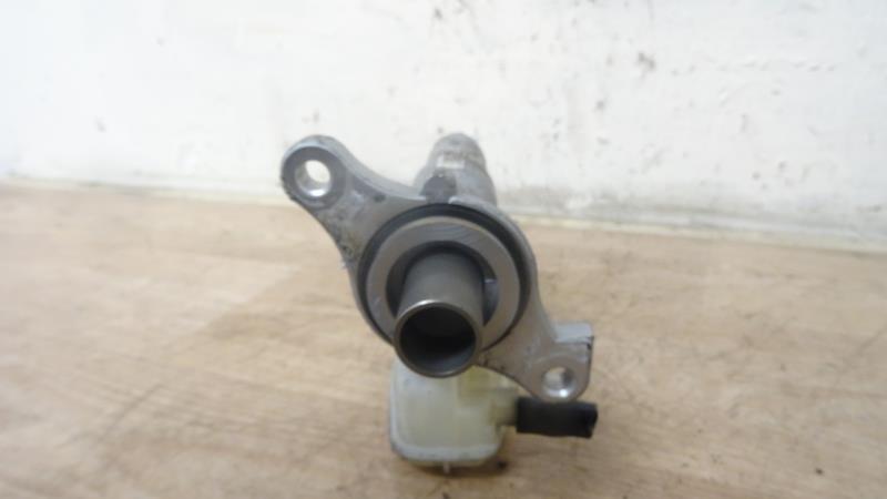 Maitre cylindre (freinage) RENAULT SCENIC 3 460115826R | eBay