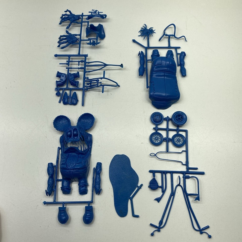 REVELL ED "BIG DADDY " ROTH BROTHER RAT FINK ON A BIKE MODEL TEST SHOT ...