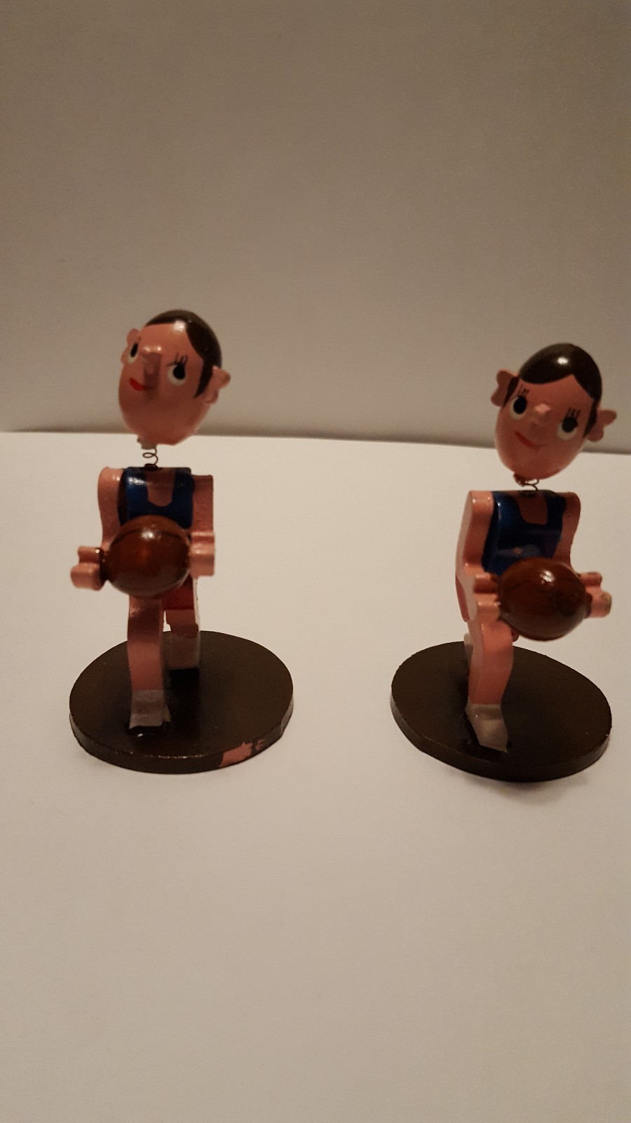 Viintage Hand-craved Original Wooden Sports Basketball Spring ...