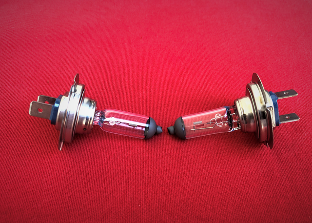 2x New OEM For Hyundai & Kia H7 55W Long Lasting Life Bulbs Set 2pc ...