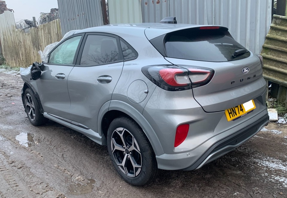 FORD PUMA 1.0 PETROL ST LINE - 2022 2023 2024 - BREAKING X5 WHEEL BOLTS ...