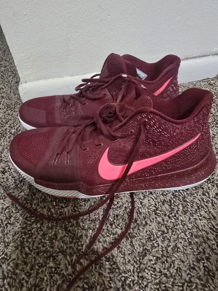 Nike Kyrie Basketball Shoes Men’s Size 13 Maroon Burgundy Pink Swoosh ...
