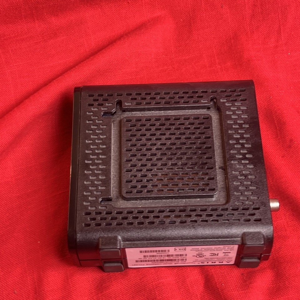 ARRIS Touchstone CM8200A DOCSIS 3.1 Ultra Fast Cable Modem works as ...