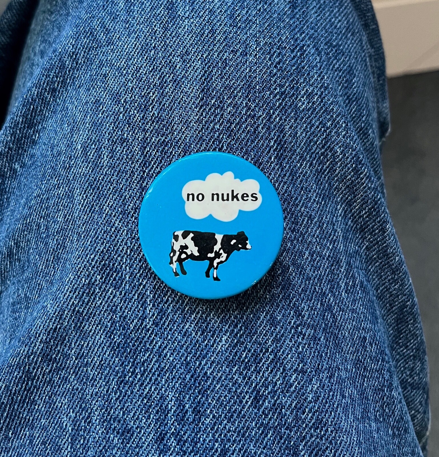 Even Cows Say No Nukes 1 1/2" Cello Cause Anti Nuclear Pinback | eBay