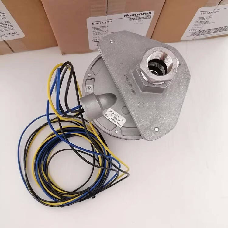 New Honeywell C7012A1152 UV Flame Detector C7012A 1152 Free Expedited ...