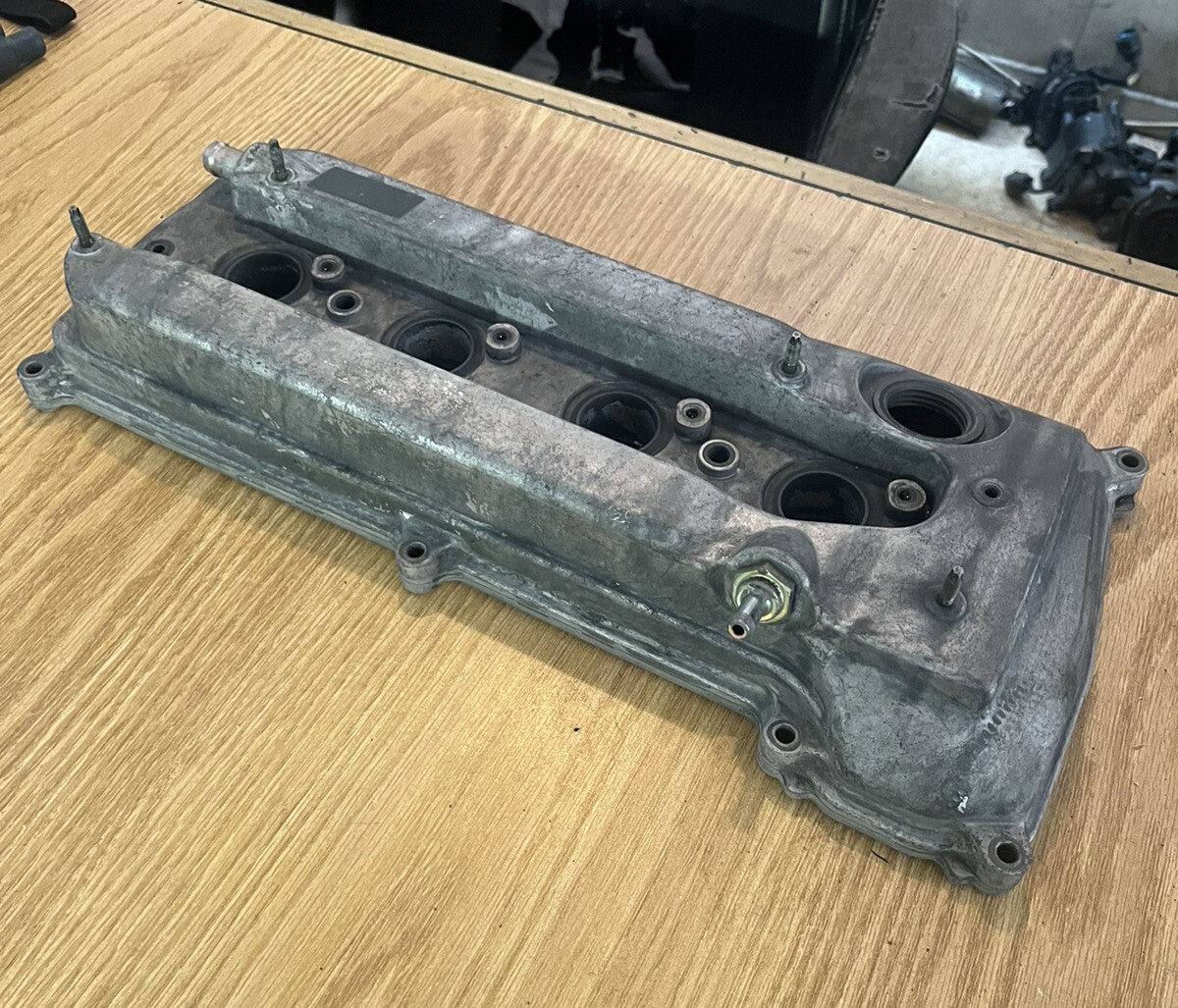 2002-2009 Toyota Camry Engine Valve Cover 2.4L OEM 1120128033 | Genuine OEM