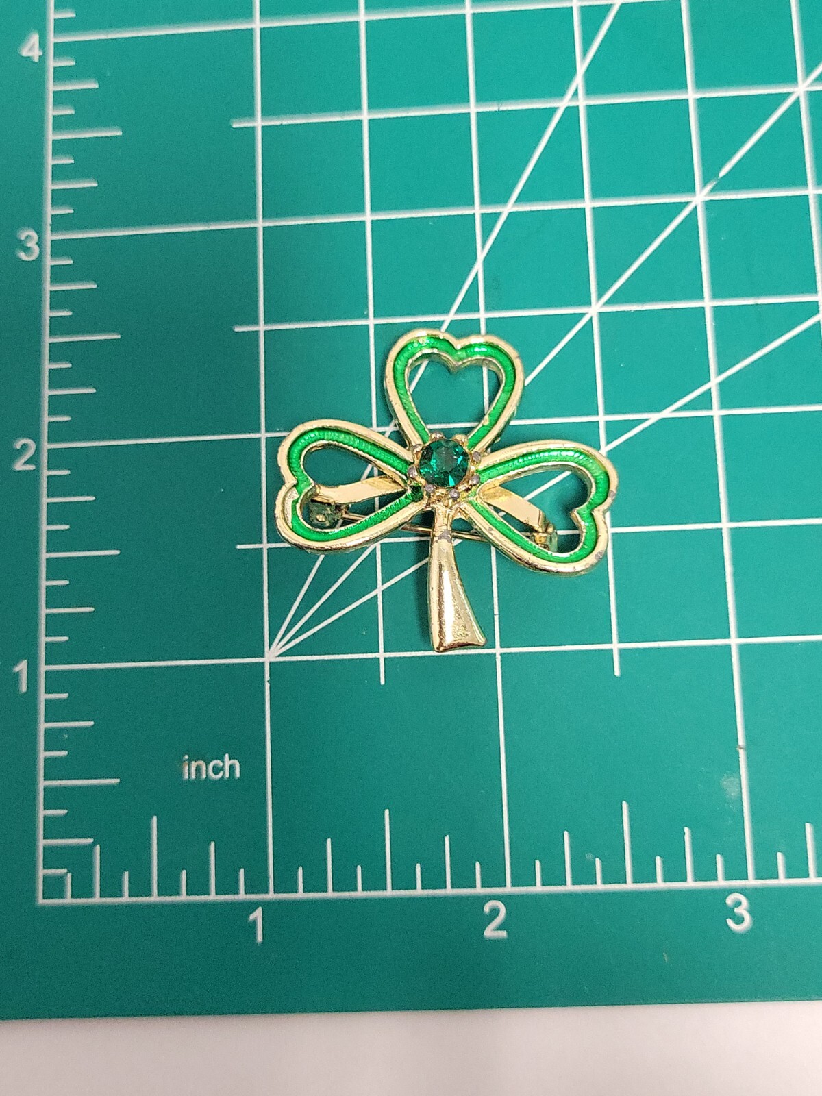 Vintage Avon Green Rhinestone Gold Tone Shamrock Clover Pin Brooch ...