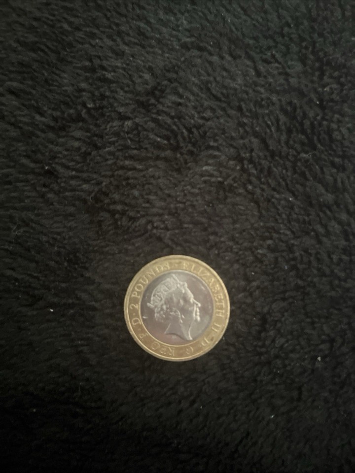 The First World War 2 Pound Coin 1914 - 1918 2016 edition £2 WW1 ...