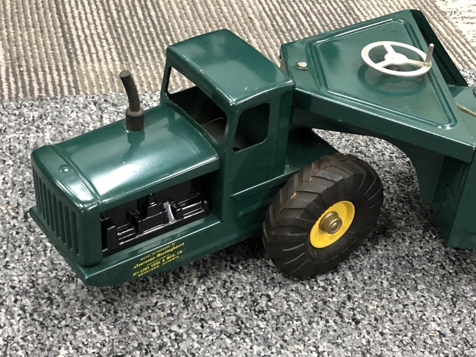 1950s NY-LINT HUGE FLATBED HAULER PRESSED STEEL VEHICLE SUPER NICE ...