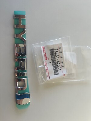 Emblem TOYOTA OEM ACCESSORIES PT948-42200-02 | eBay