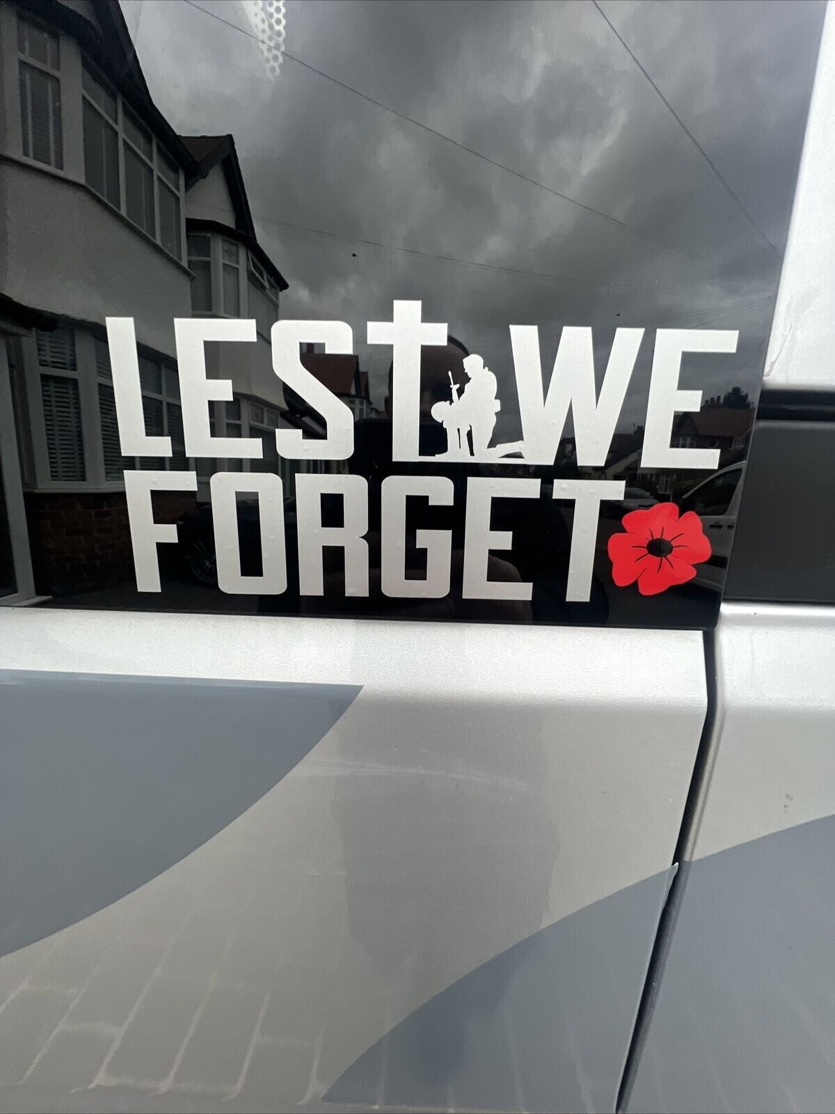 Lest We Forget Car Sticker Decal, Remembrance Memorial Poppy, Vinyl ...