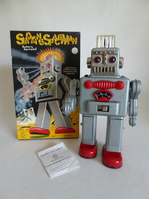 VINTAGE TIM TOM TOY SMOKING SPACE MAN GRAY HAMMERED FINISH TIN ROBOT ...