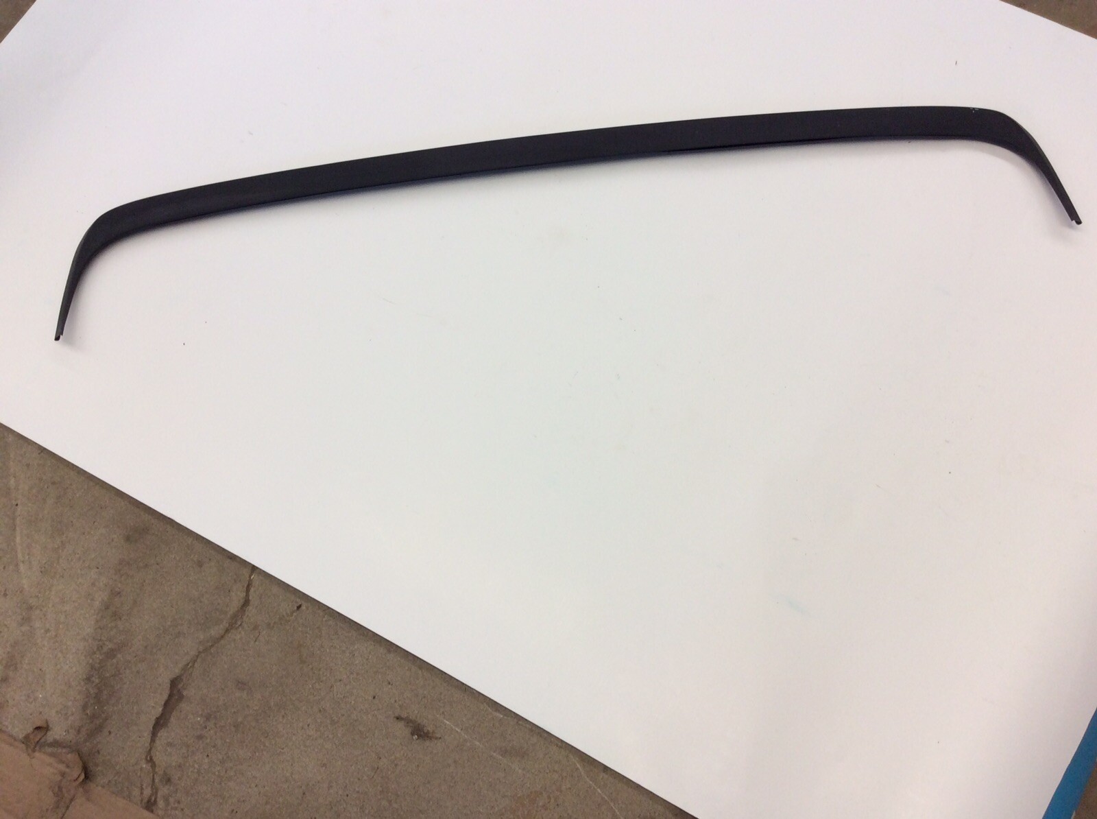 1983-1986 Mercury Capri Rear Hatch Glass Window molding MOULDING 83 84 ...