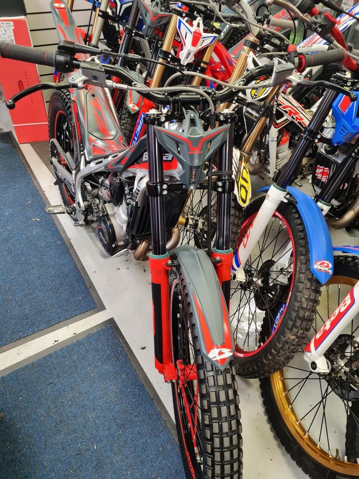 BETA EVO 250 2024 TRIALS BIKE VERY CLEAN CONDITION | eBay UK