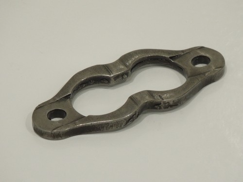 Audi A8 4E D3 3.0 TDi Diesel Fuel Injector Retaining Bracket 059130216C ...